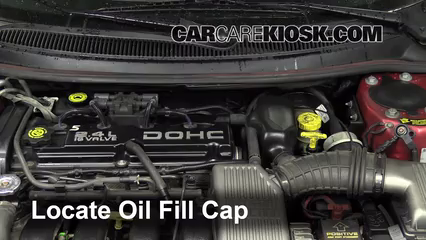 Oil & Filter Change Dodge Stratus (2001-2006) - 2004 Dodge Stratus SXT ...