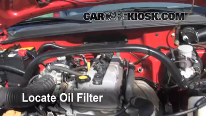 Oil & Filter Change Chevrolet Tracker (1999-2004) - 2000 Chevrolet ...