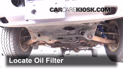 Oil & Filter Change Dodge Dakota (1997-2004) - 2004 Dodge Dakota SLT 3 ...