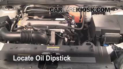 Oil & Filter Change Chevrolet Malibu (2004-2008) - 2005 Chevrolet ...