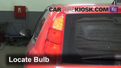 Brake Light Change 2005-2011 Fiat Grande Punto - 2007 Fiat Grande Punto ...