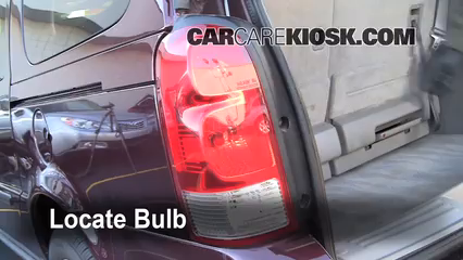 Tail Light Change 2005-2008 Chevrolet Uplander - 2007 Chevrolet ...