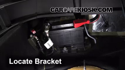 Battery Replacement: 2006-2011 Chevrolet HHR - 2009 Chevrolet HHR LS 2 ...