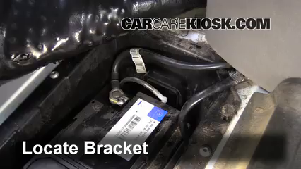 Cambio de batería de Mercedes-Benz Sprinter 2500 2007-2016 - 2011 ...
